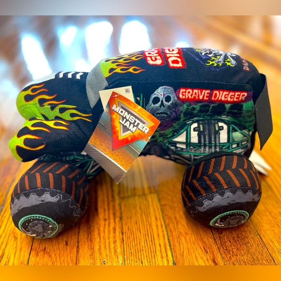 Jay Franco & Sons | Toys | Monster Jam Soft Plush Grave Digger Monster ...